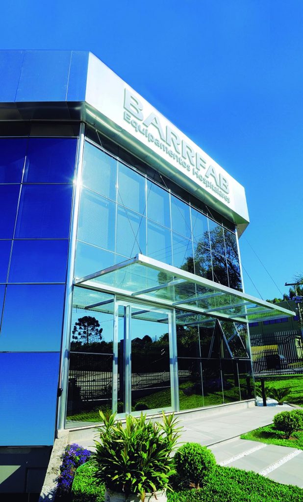 Barrfab: 20 anos apaixonada pela vida - HOSPITAIS BRASIL