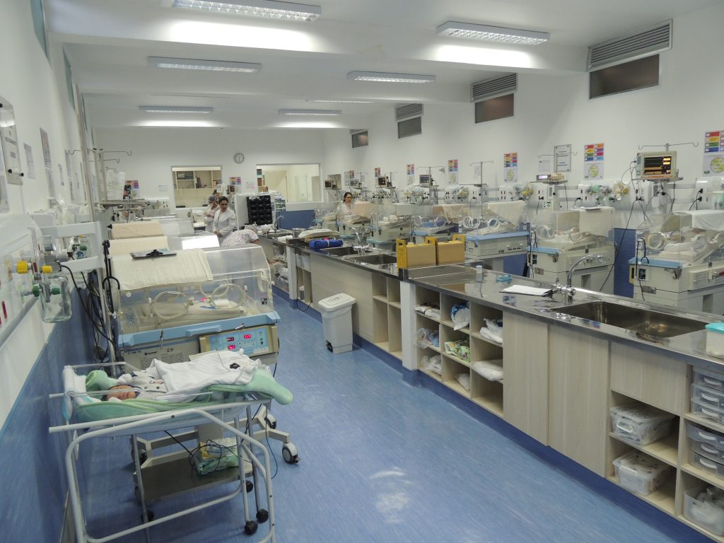 UTI NEO - HOSPITAIS BRASIL